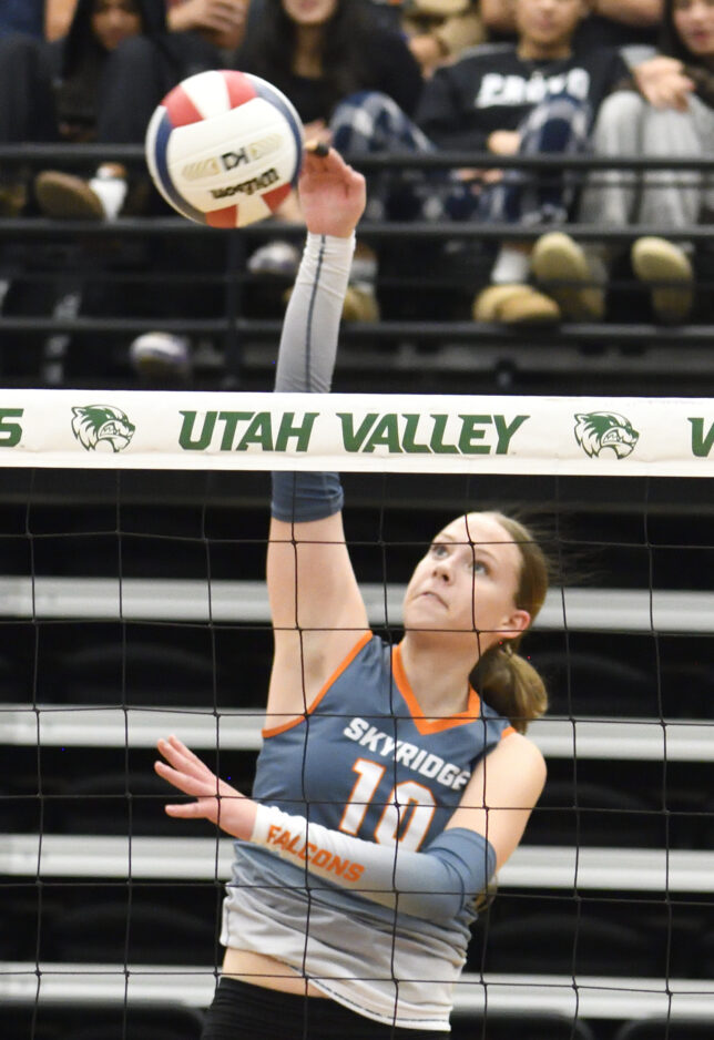 Skyridge girls volleyball overpowers Mountain Ridge, reaches 6A ...